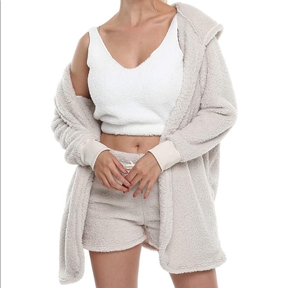 Intimates & Sleepwear | Fuzzy 3 Piece Pajama Set | Poshmark